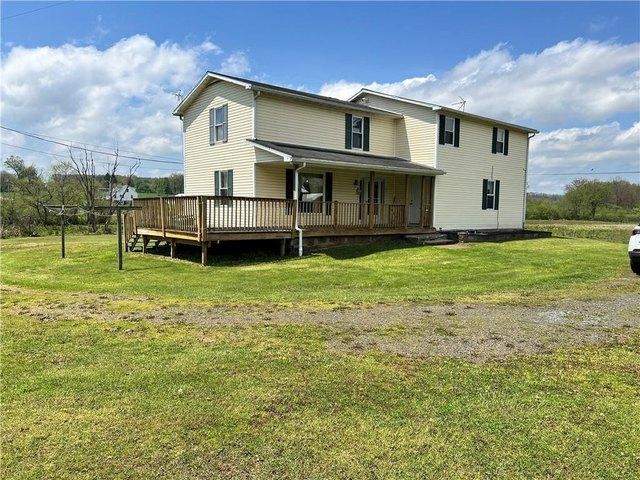 40 Bush Rd, Greenville, PA 16125