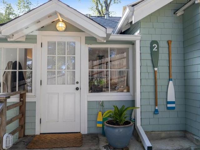 40 Canyon Rd, San Anselmo, CA 94960