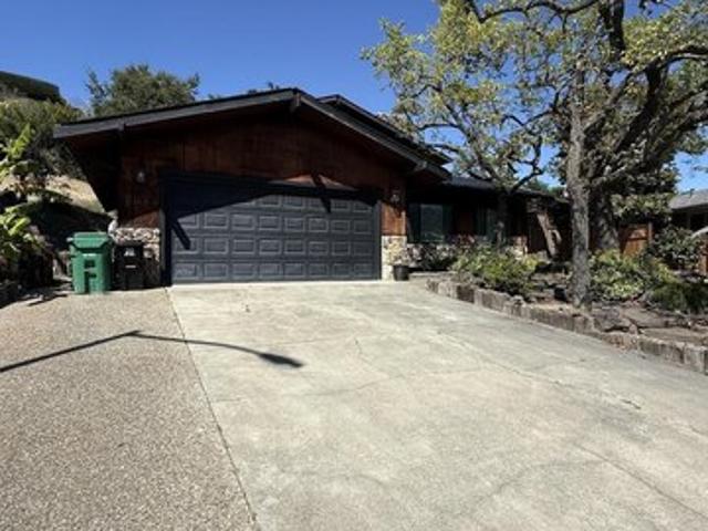 40 Carter Ct, El Sobrante, CA 94803