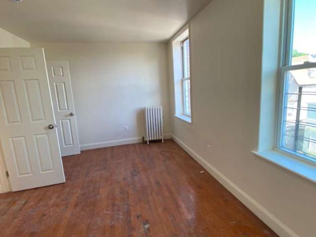 40 Caryl Ave Yonkers, NY 10705 4B Call 914 221 1800