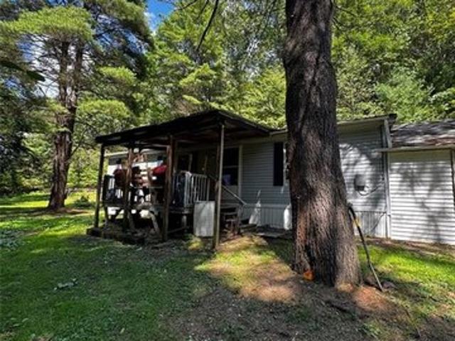 40 Cascade Valley Rd, Windsor, NY 13865