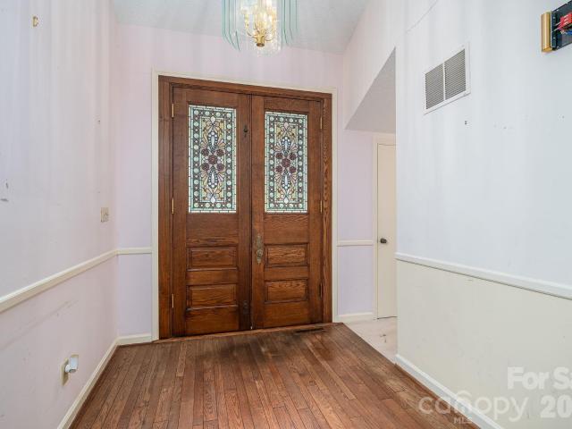 40 Catawba Ridge Road