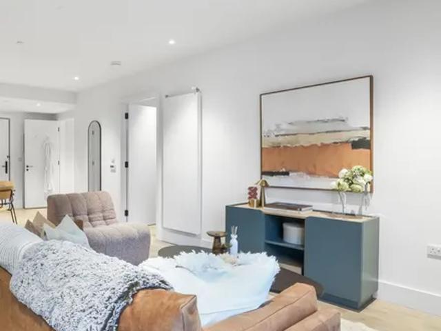 40 Charter Street, London, E14 9XU, United Kingdom | 1 bed apartment for rent #116444805 | Rentberry