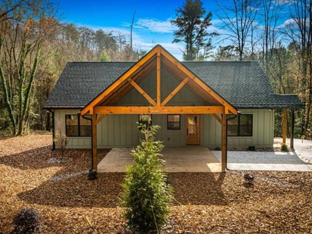 40 Cherry St, East Ellijay, GA 30539