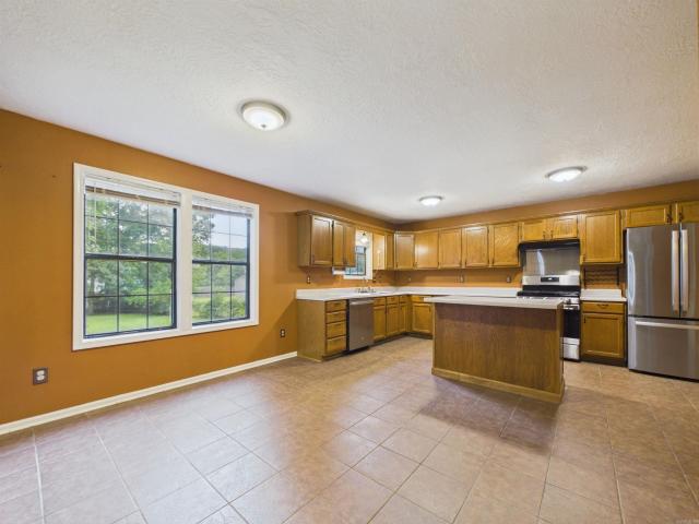 40 Chimney Rd