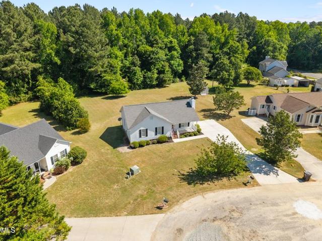 40 Circle Tree Ln, Angier, NC 27501