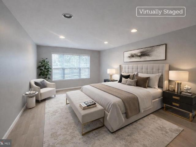 40 Compass Circle