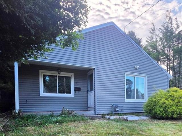 40 Concord St, Bristol, CT 06010
