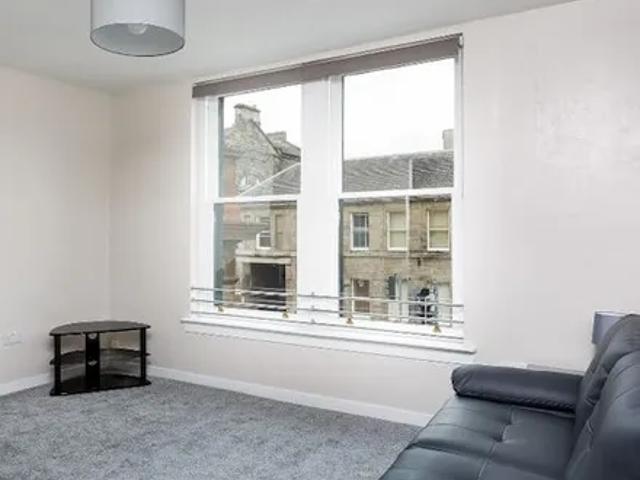40 Constitution Street, City of Edinburgh, EH6 6RS, United Kingdom | 3 bed apartment for rent #167237026 | Rentberry