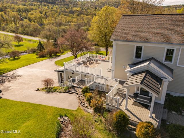 40 Crosier Road