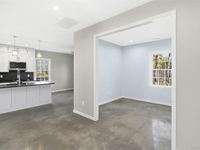 40 Cushman Road