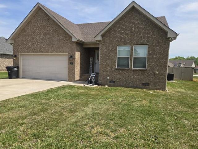 40 Daffodil Dr, Tullahoma, TN 37388