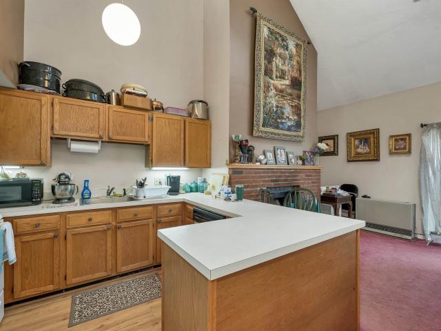 40 Davis Road # J3