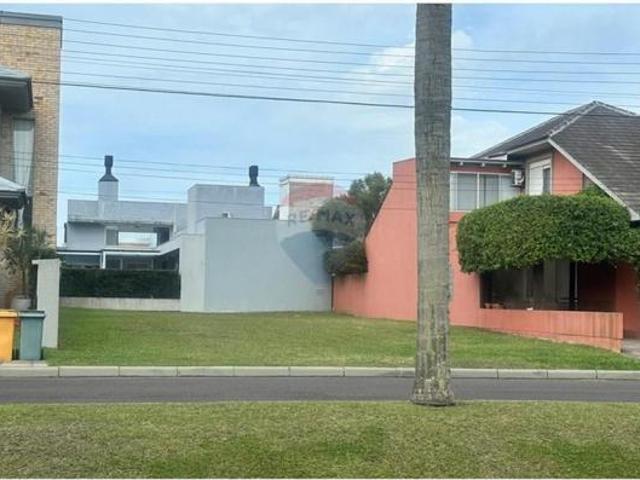 40% de entrada e saldo em 36x Uma das últimas unidades de lote a venda no Condomínio! Faz preço no