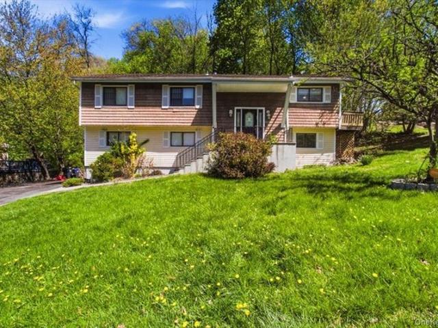 40 Donald Dr, Hastings On Hudson, NY 10706
