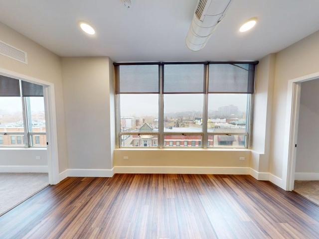 40 DuPage Court # 405