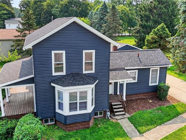 40 E Market Street