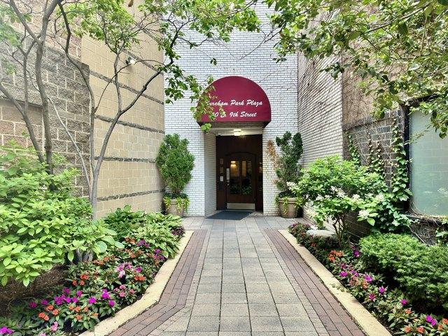 40 E 9th St Apt 512, Chicago, IL 60605