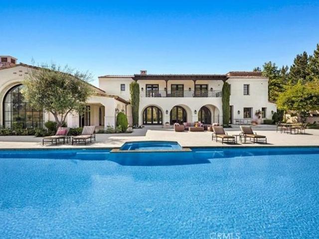 40 Echo Glen, Irvine, CA 92603