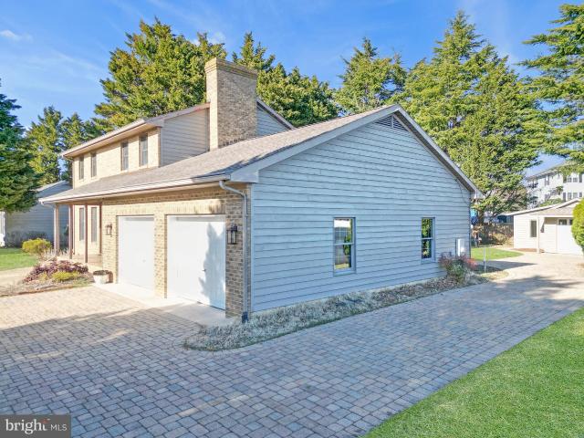 40 Eagle Dr, Rehoboth Beach, DE 19971 | MLS #DESU2107