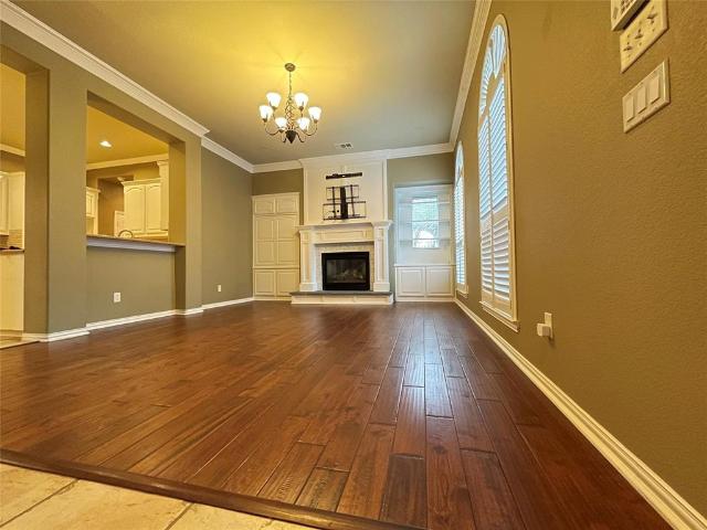 40 Emerald Pond Drive