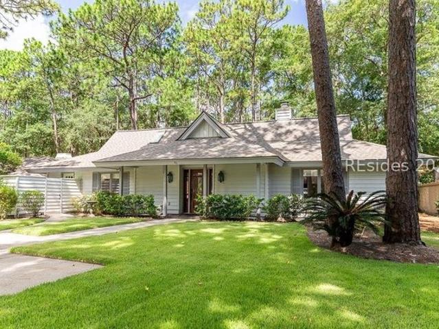 40 Field Sparrow Rd, Hilton Head Island, SC 29926