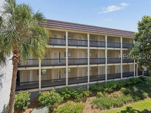 40 Folly Field Rd Apt B252, Hilton Head Island, SC 29928