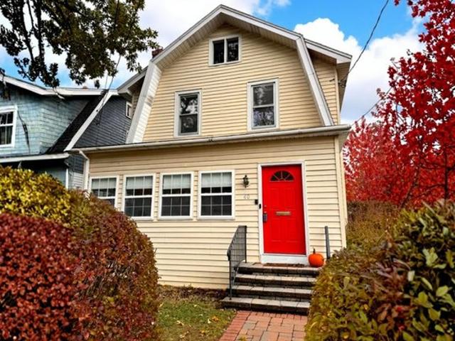 40 Forest Ave, Albany, NY 12208
