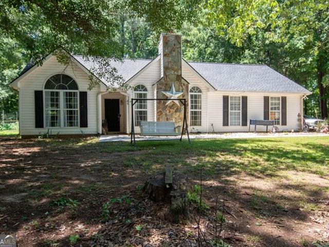 40 Four Oaks Dr, Newnan, GA 30263