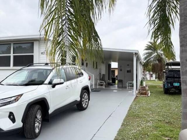 40 Florida Way, Port St. Lucie, FL 34952 | MLS #R11144 | Compass