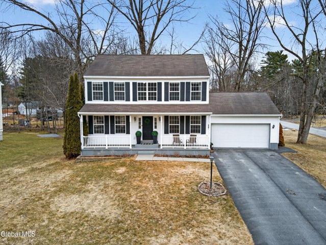 40 Gailor Rd, Gansevoort, NY 12831
