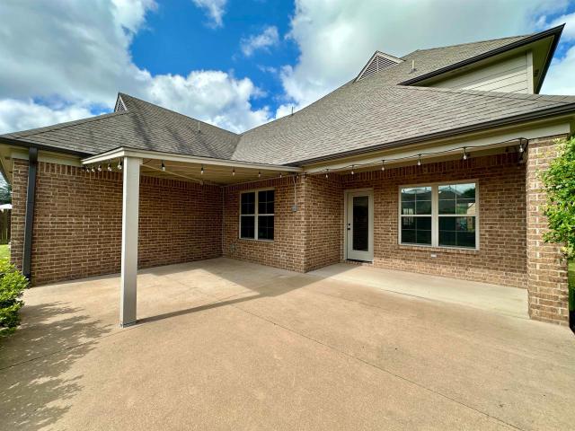 40 Green Hills Dr, Oakland, TN 38060 | MLS #10226