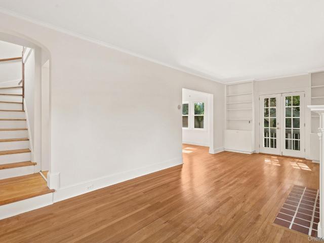 40 Hamilton Road