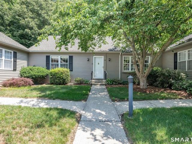 40 Hampshire Rd Unit 40, Madison, CT 06443