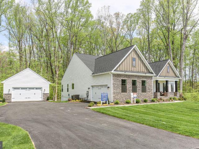 40 Hampstead Farm Ln, Stafford, VA 22556 | MLS #VAST2043