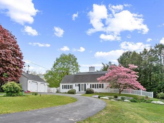 40 Harvard Terrace, Ledyard, CT in Ledyard, Connecticut