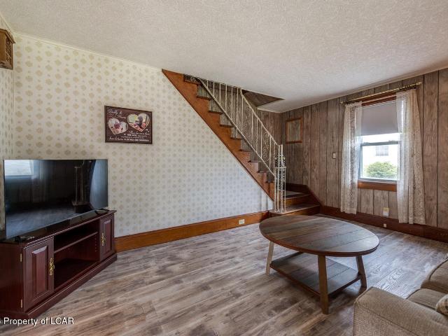 40 Harris Hill Road