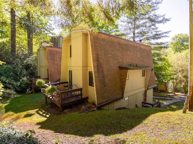 40 Hemlock Hill A