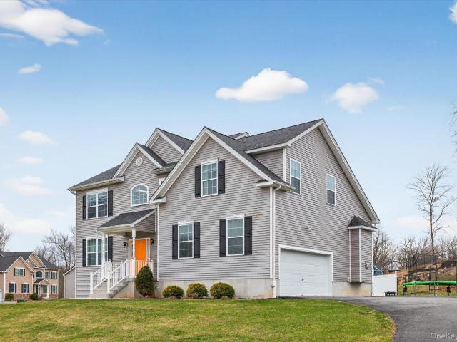 40 Highgrove Drive