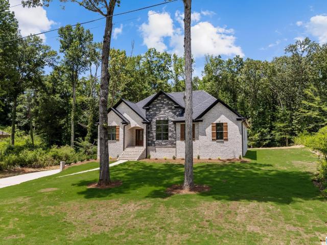 40 Highland View Drive