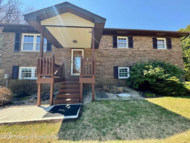 40 Hilltop Drive