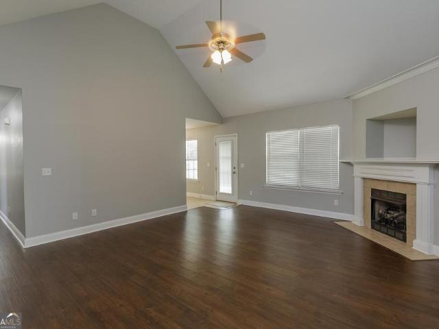 40 Honeyberry Lane