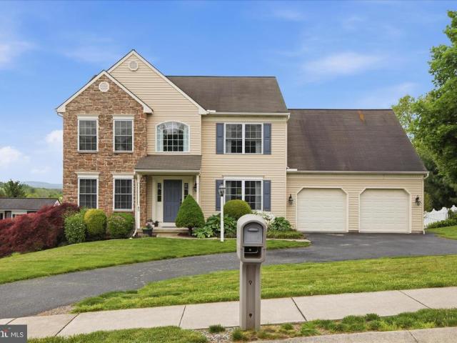 40 Hunter Drive