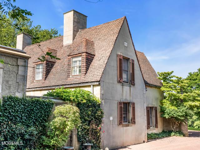 40 Independence Rd, Red Bank, NJ 07701 | MLS #22607