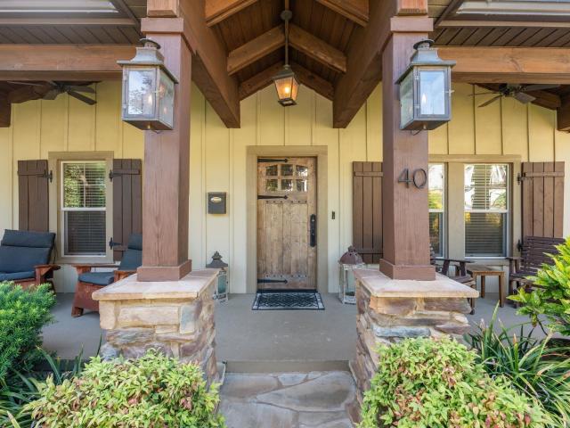 40 Keowee Avenue