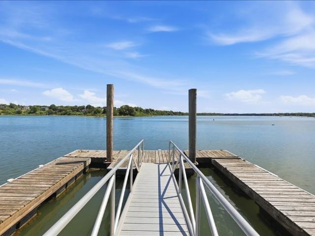 40 Kittiwake Ln