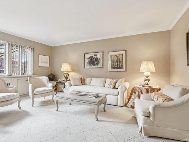 40 Lawrence Drive A