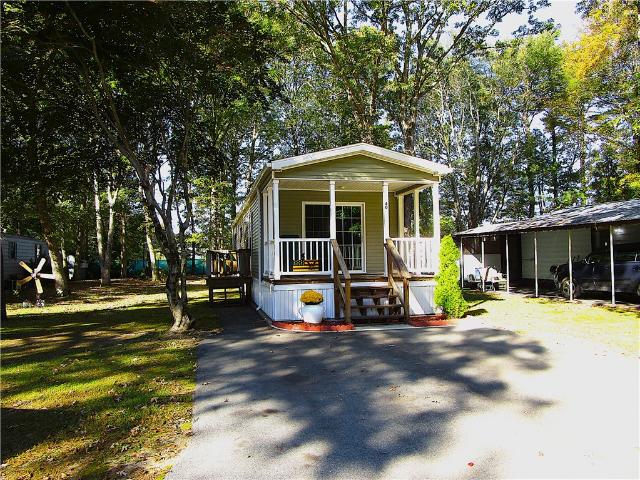 40 Leisure Way