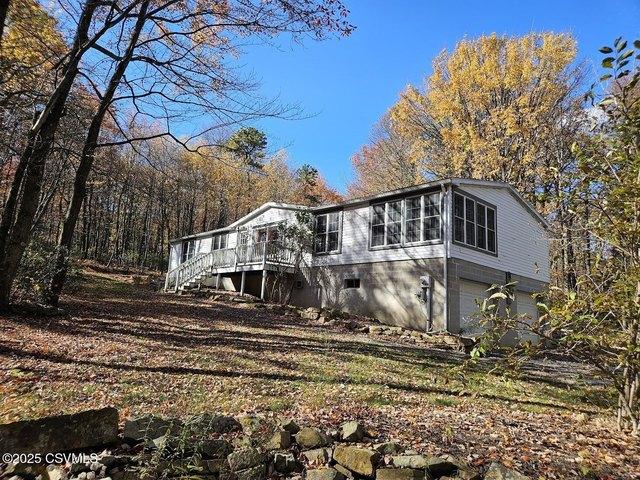40 Lewis Dr, Mifflinburg, PA 17844