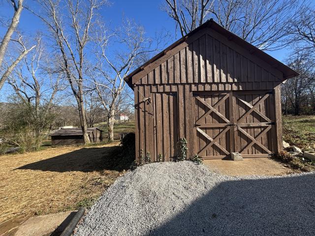 40 Line St, Cadiz, KY 42211 | Compass